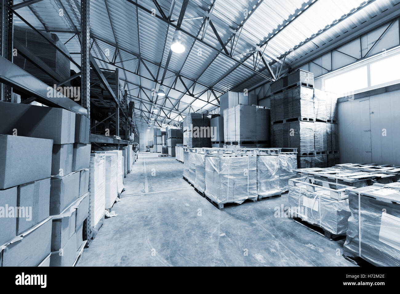 storage of goods in a modern warehouse Stock Photo - Alamy