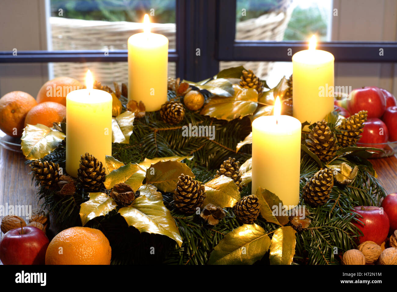 Fourth sunday in advent hi-res stock photography and images - Alamy
