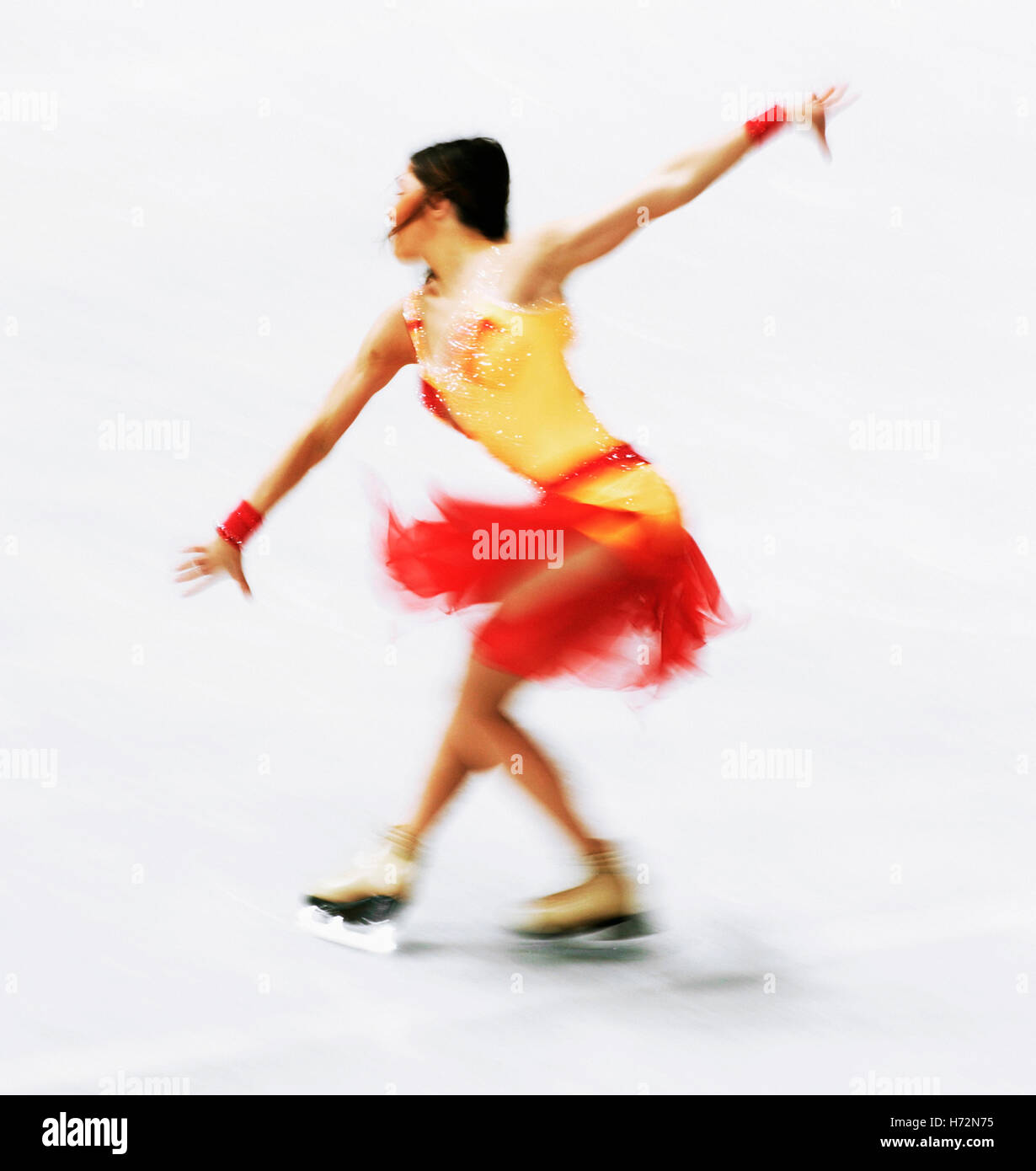 Figure skating hi-res stock photography and images - Alamy