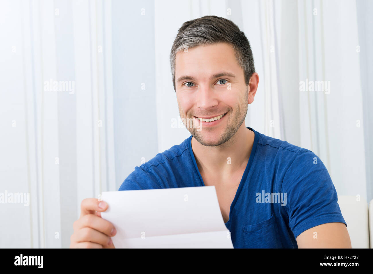 Men masculine hi-res stock photography and images - Alamy