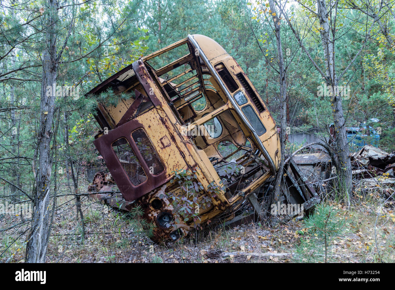 abandoned rusty bus in Chernobyl Stock Photo - Alamy