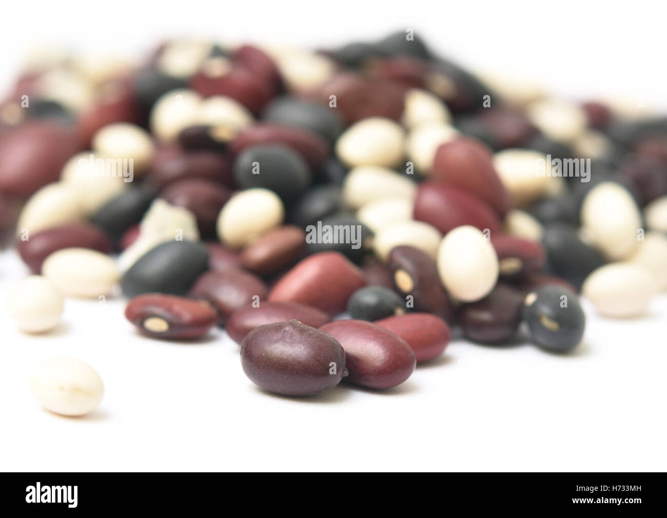 dry kidney isolated on white background Stock Photo - Alamy