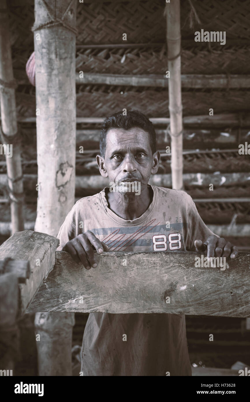 Gem Mining, Sri Lanka Stock Photo - Alamy