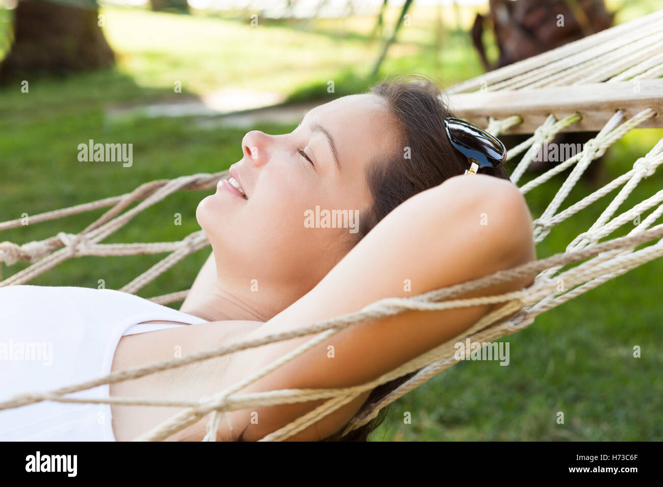 Side Glancing Eyes High Resolution Stock Photography and Images - Alamy