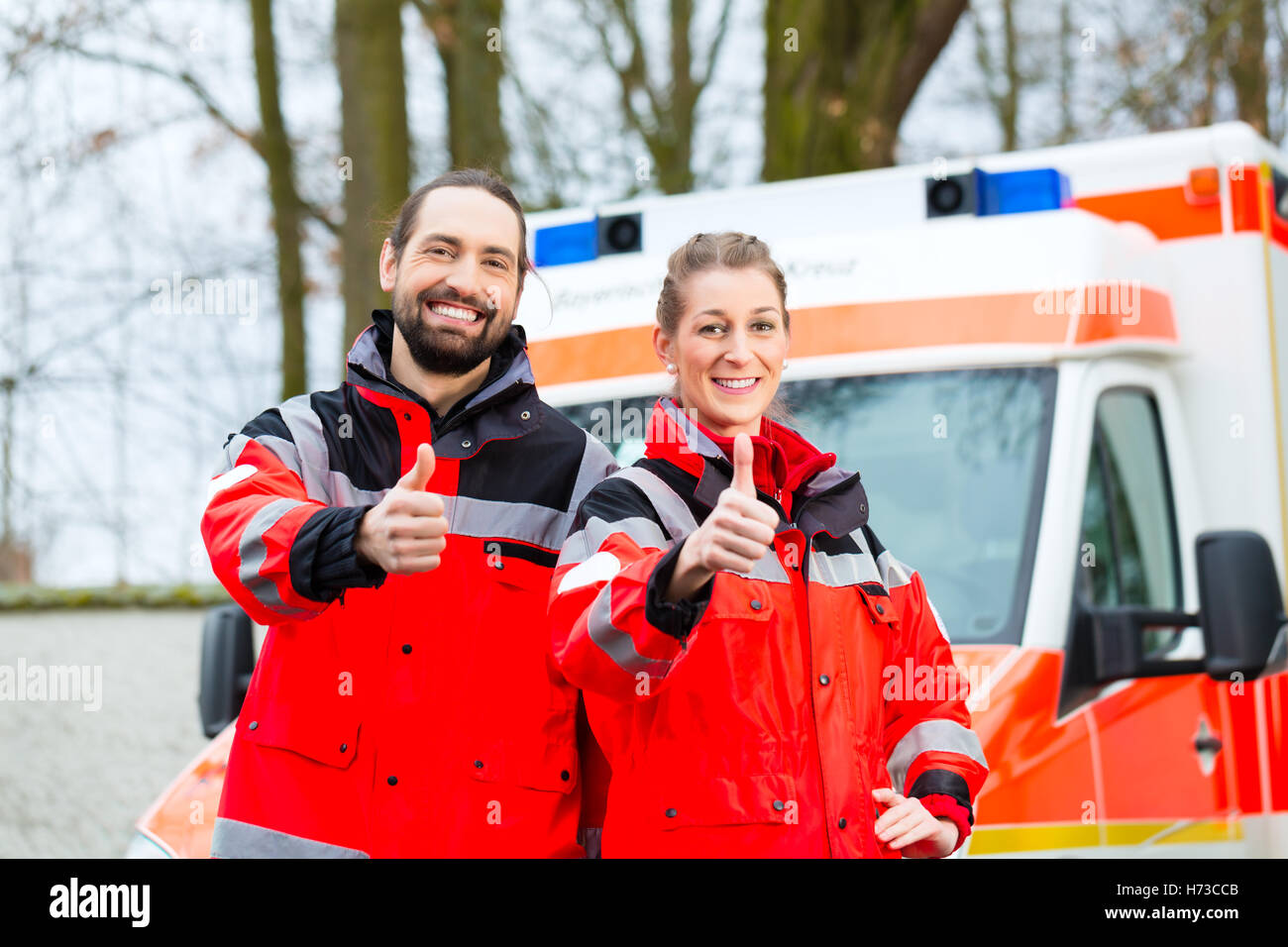 doctor physician medic medical practicioner woman team work car ...