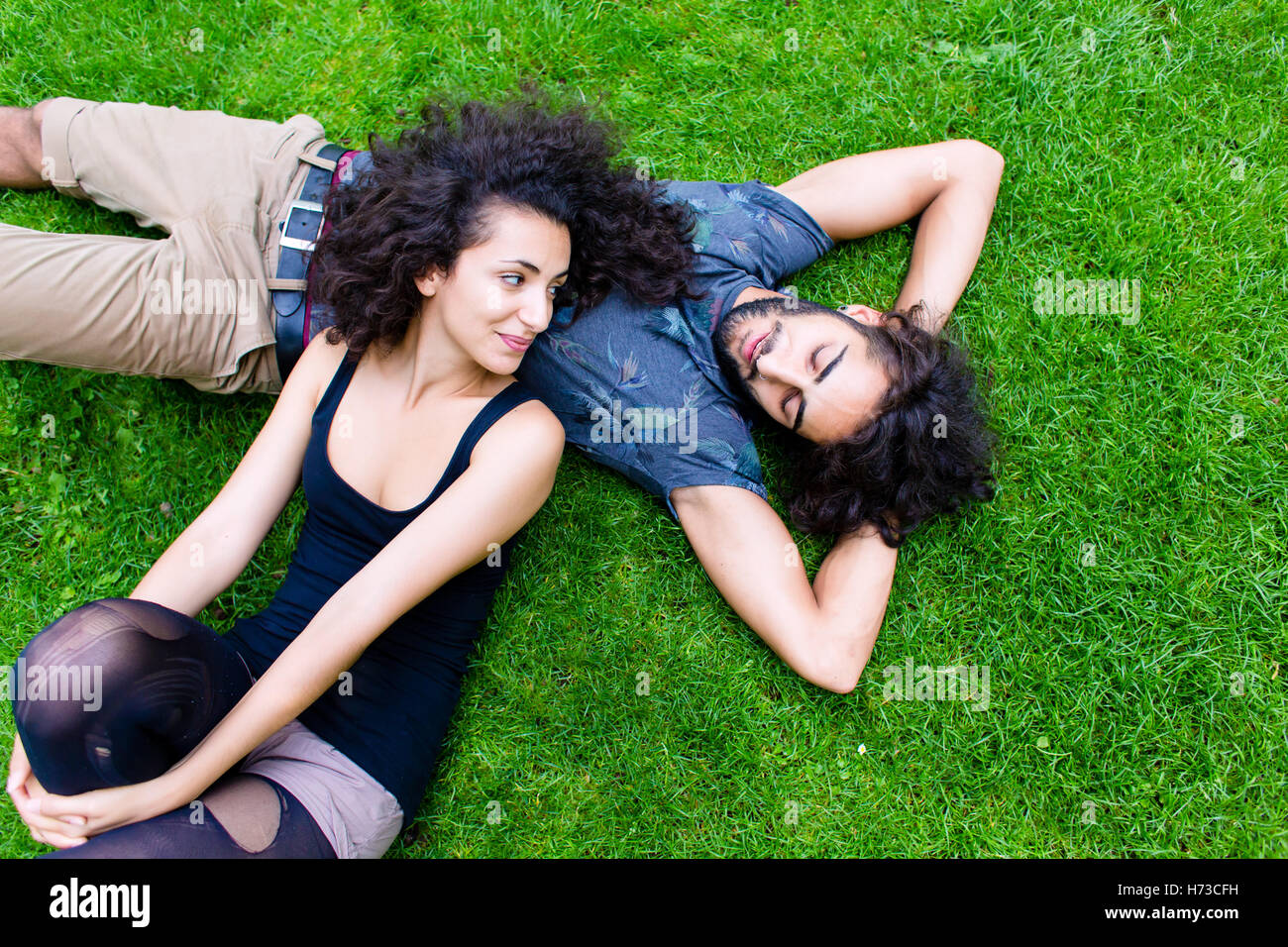 woman talk speaking speaks spoken speak talking chat nattering humans ...