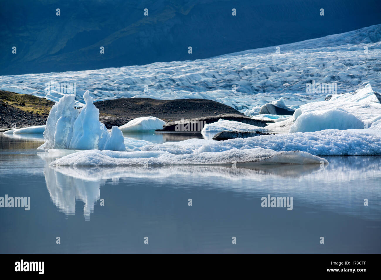 June landscapes blue sky hi-res stock photography and images - Alamy