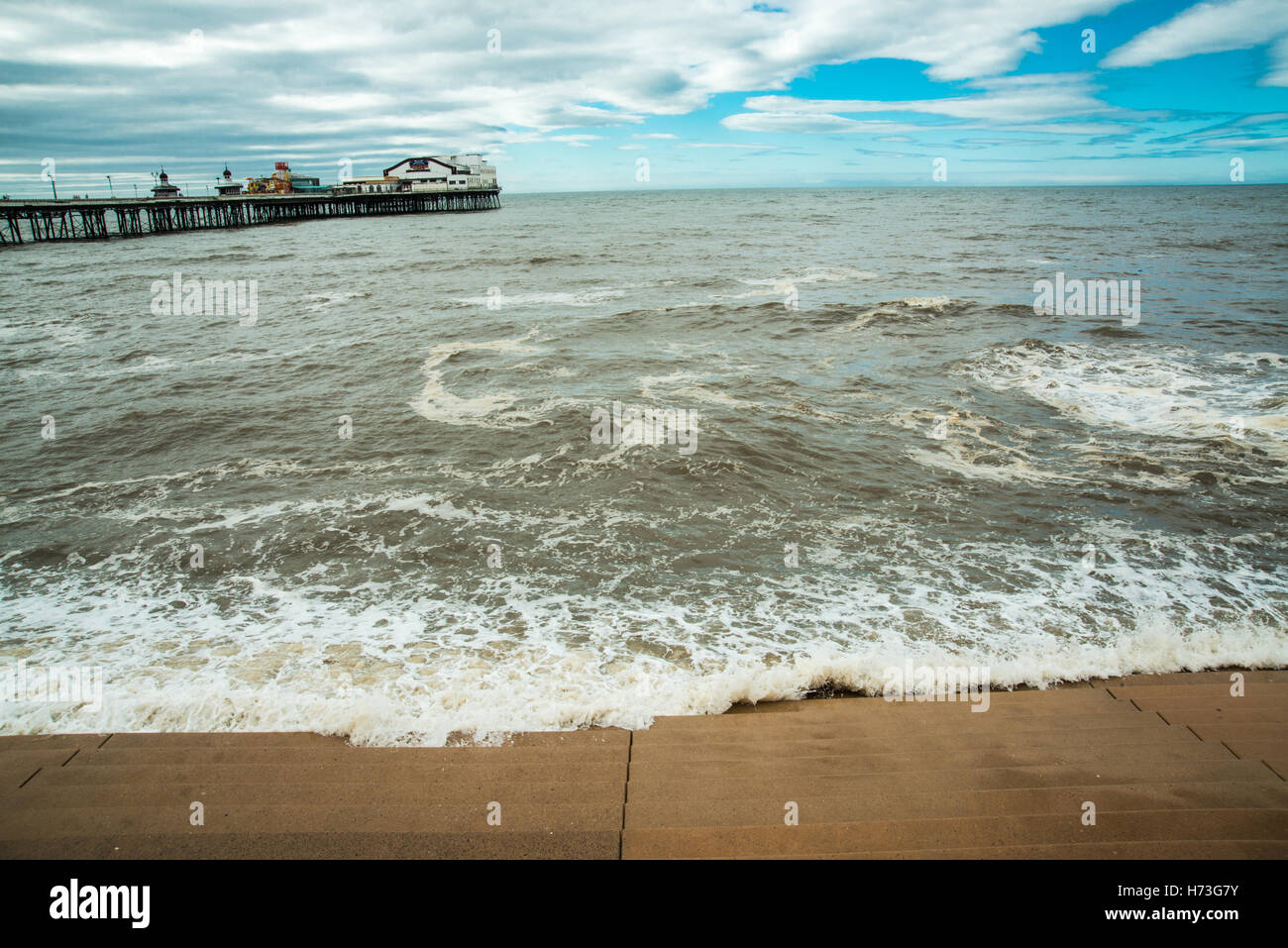 Waves upon the Irish sea Blackpool, Ray Boswell Stock Photo - Alamy