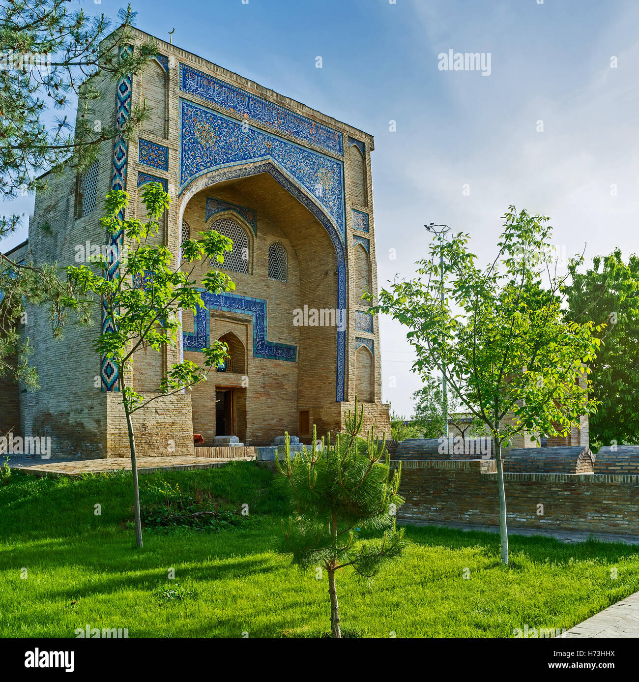 Kaffal shashi mausoleum hi-res stock photography and images - Alamy