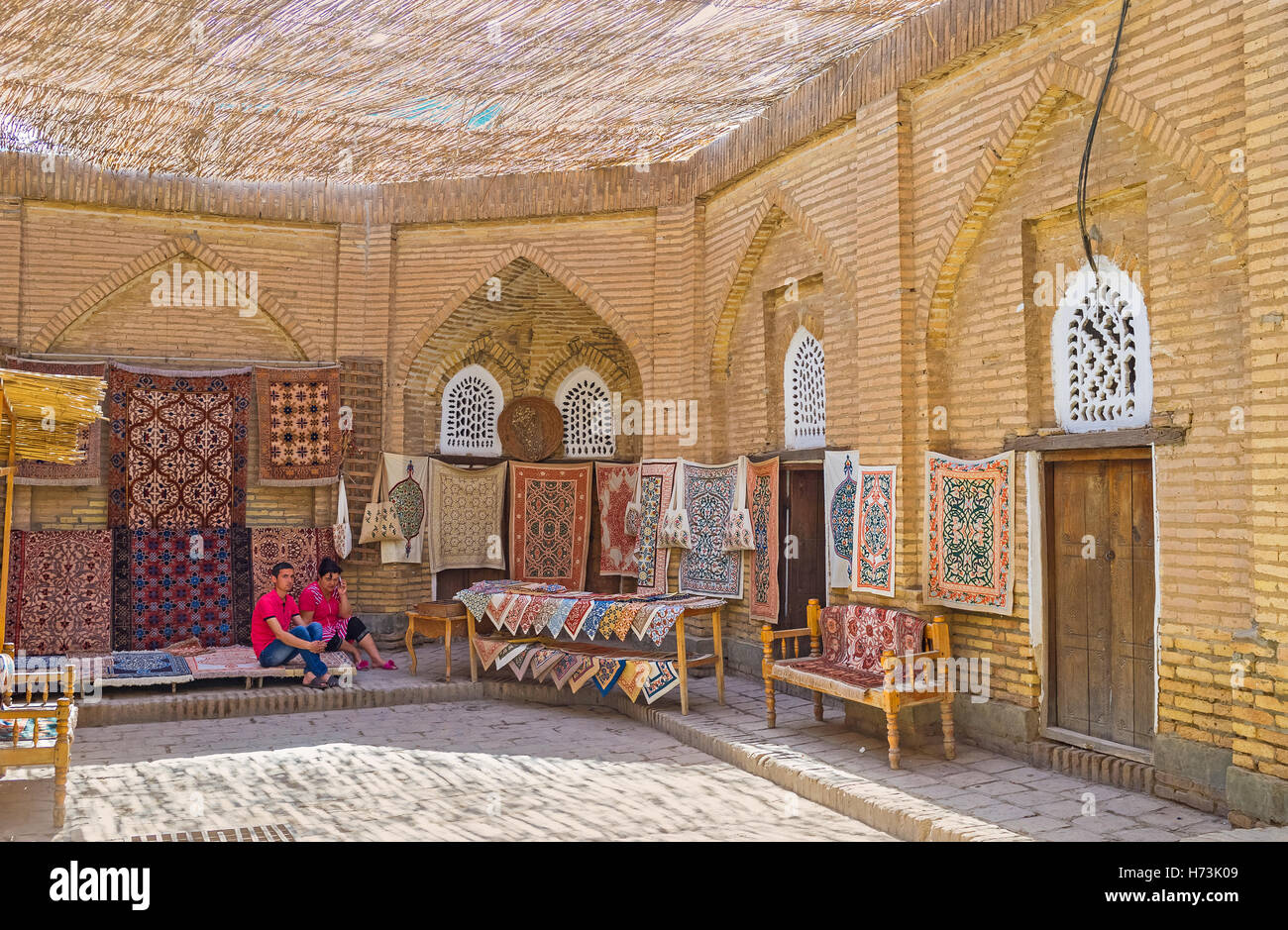 Uzbek rugs hi-res stock photography and images - Alamy