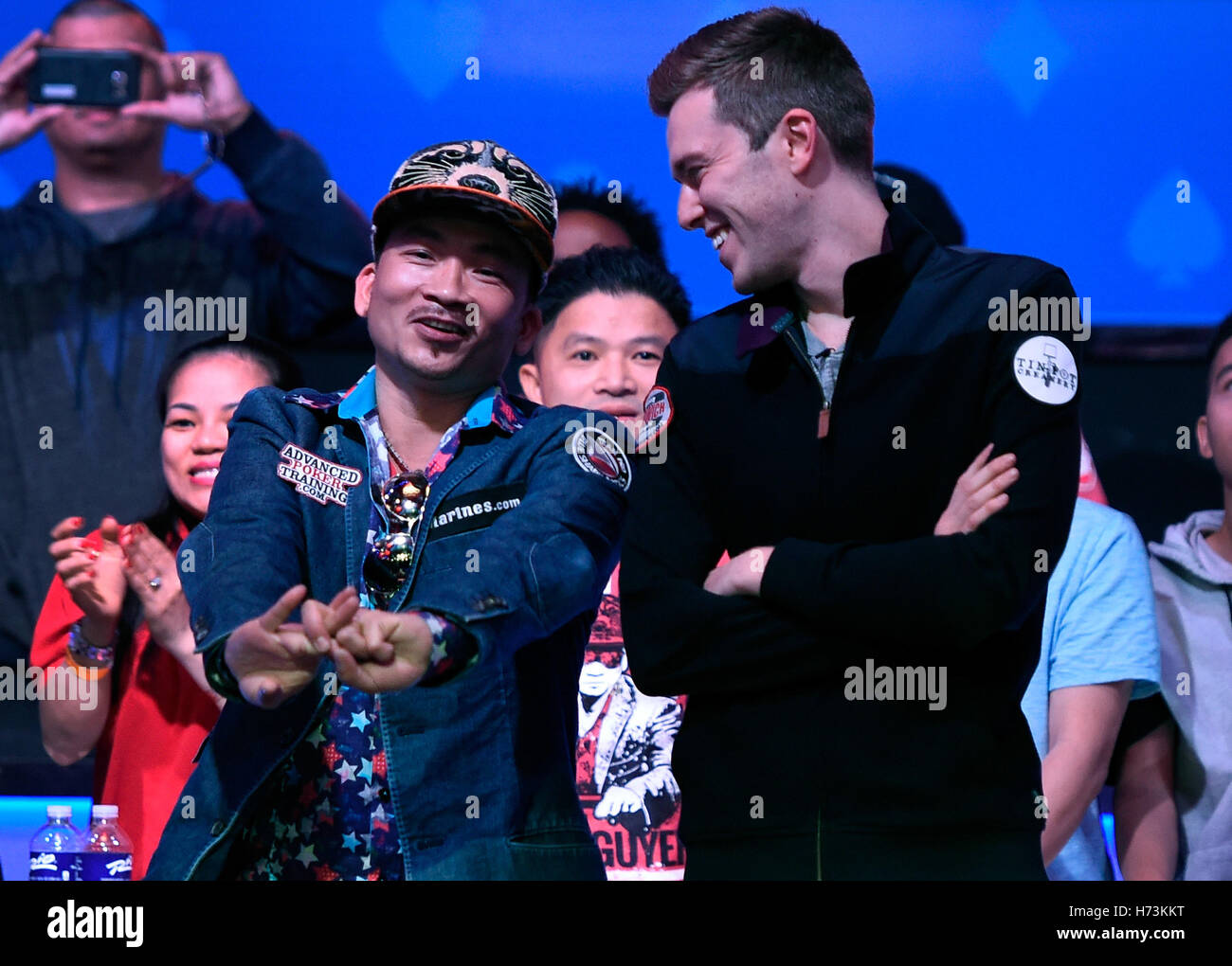 Las Vegas, Nevada, USA. 2nd Nov, 2016. Qui Nguyen, left, of Las Vegas ...