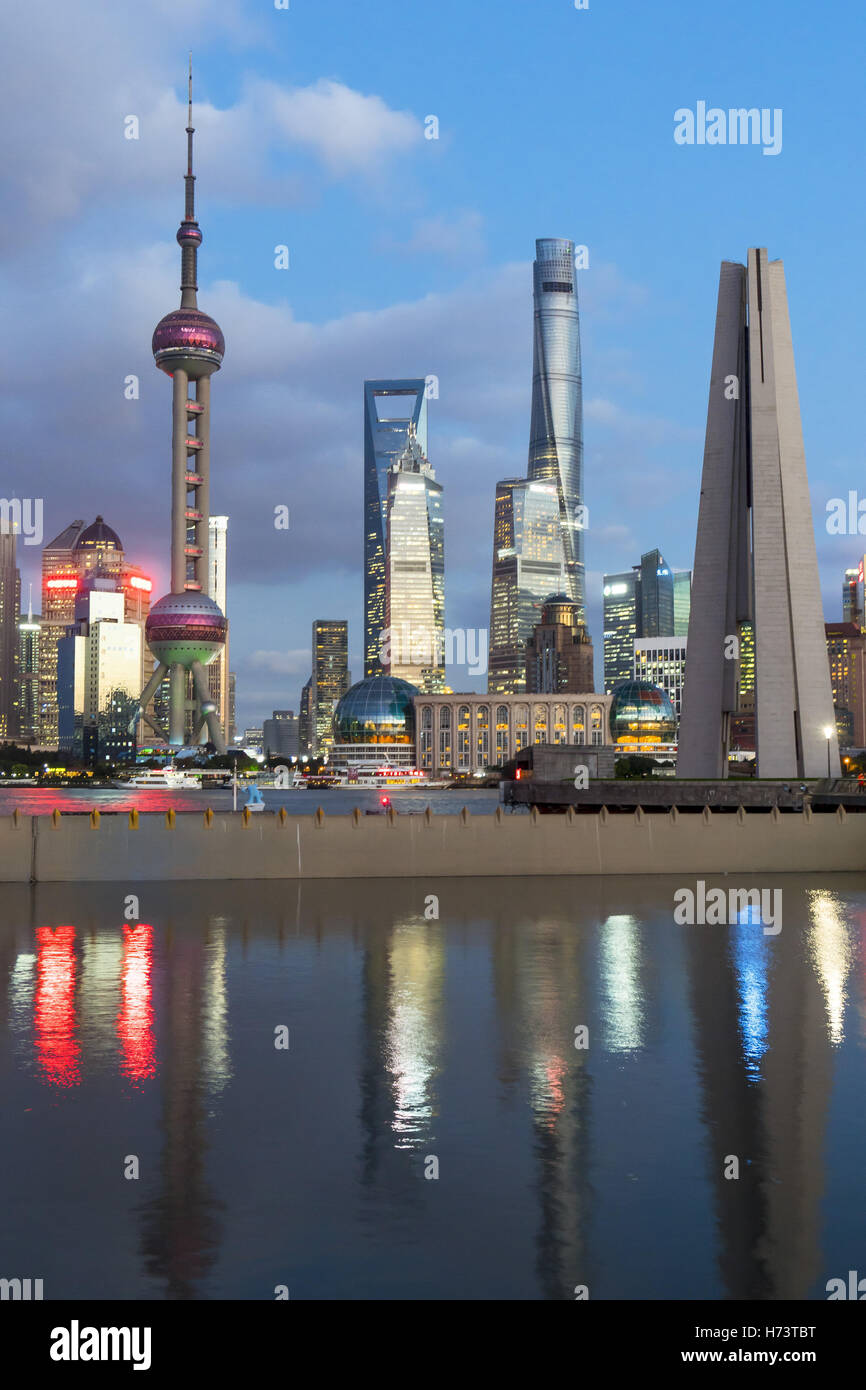 West bund shanghai 2016 hi-res stock photography and images - Alamy