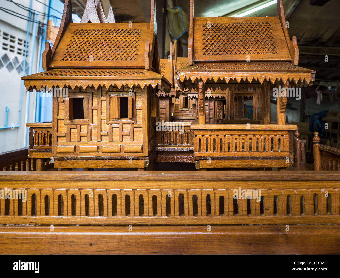 Bangkok, Bangkok, Thailand. 2nd Nov, 2016. A large completed spirit ...