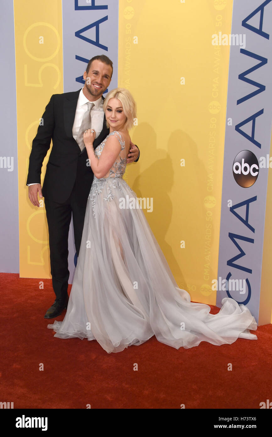 Raelynn davis hi-res stock photography and images - Alamy