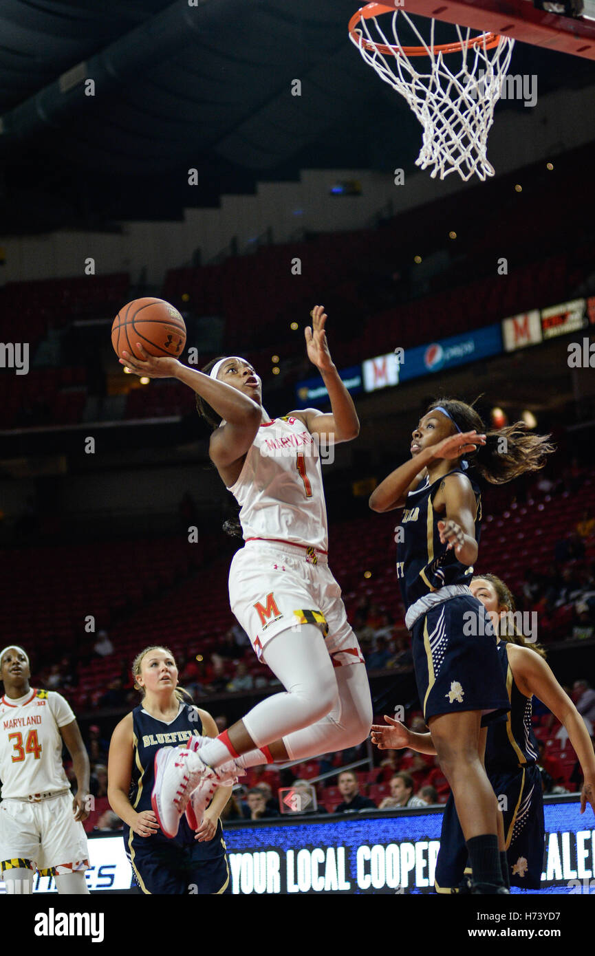 Annapolis, Maryland, USA. 2nd Nov, 2016. IESHIA SMALL (1) goes for a ...