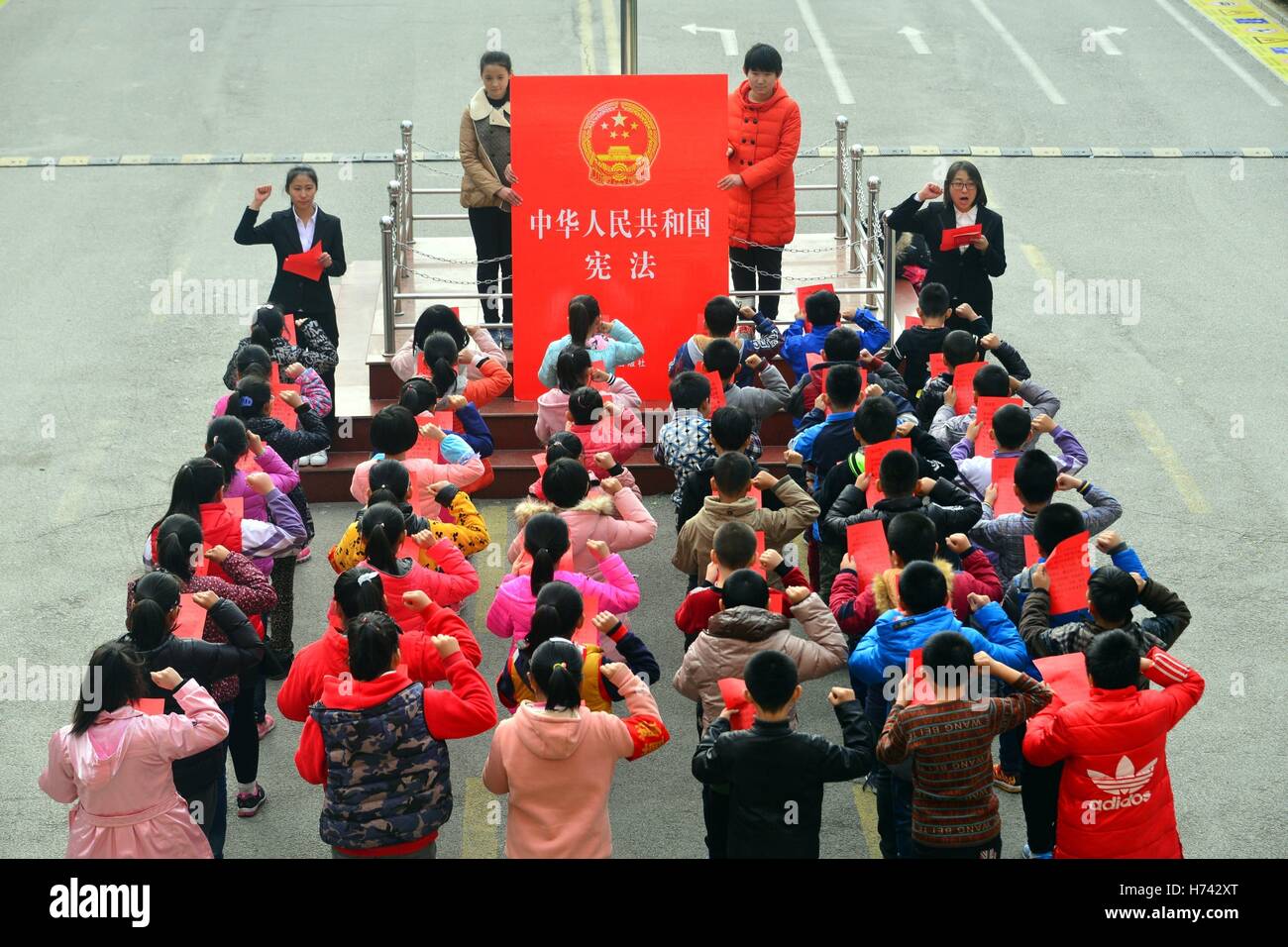 Liaocheng, Liaocheng, China. 2nd Nov, 2016. Liaocheng, CHINA-November 2 ...