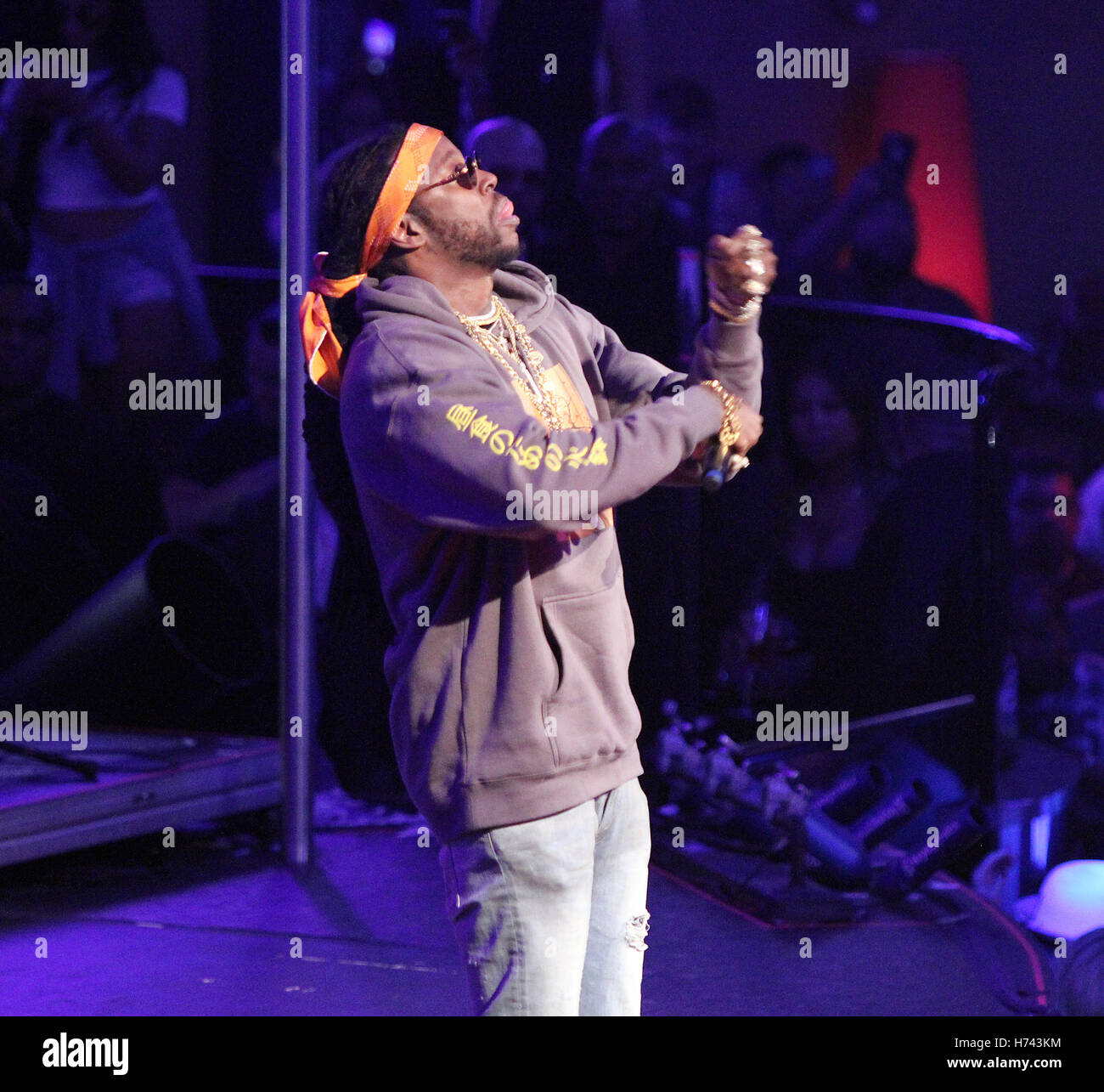 Las Vegas, Nevada, USA. 3rd Nov, 2016. Rapper 2 Chainz makes his DRAI's ...