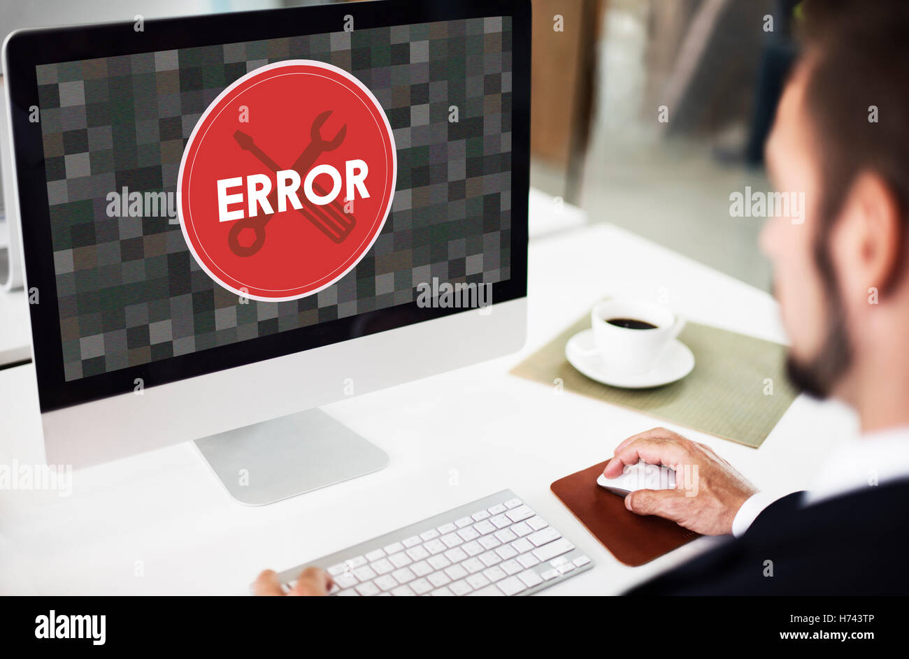 Error something went wrong hi-res stock photography and images - Alamy