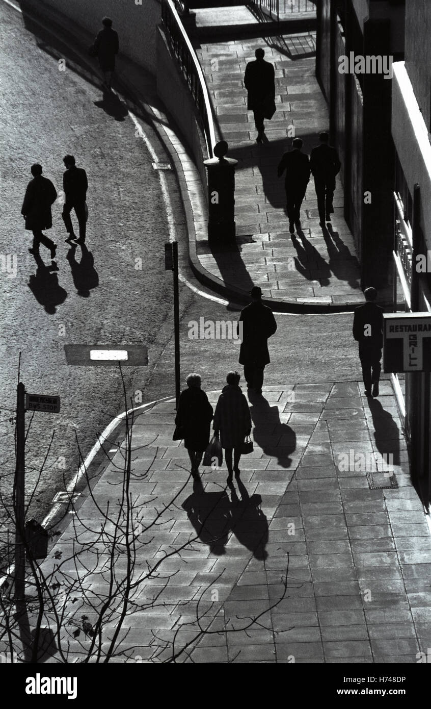 Leeds uk 1960s hi-res stock photography and images - Alamy