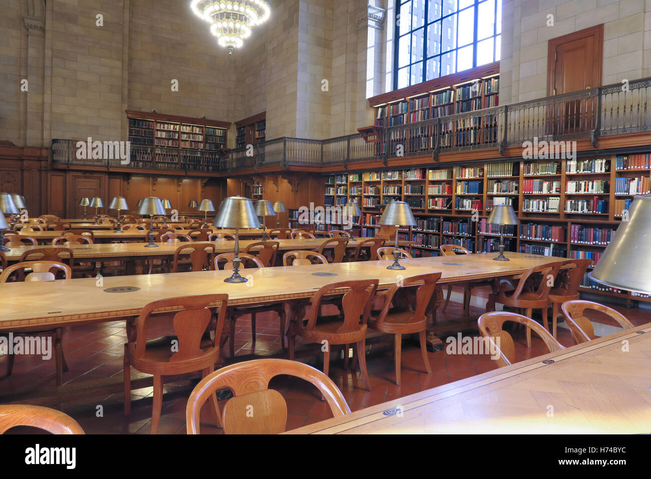 The Rose Main Reading Room is a Landmark in the New York Public Library ...