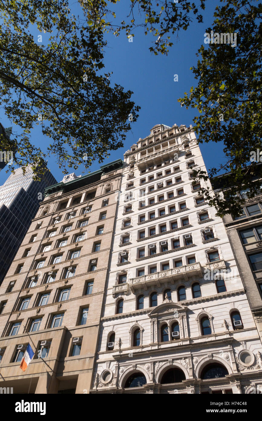 255 broadway hi-res stock photography and images - Alamy