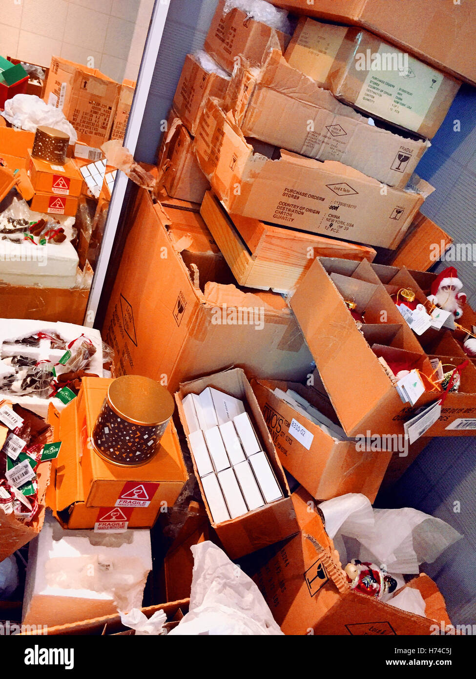 Attic boxes hi-res stock photography and images - Alamy