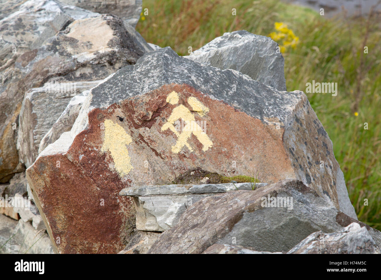 Trek and Hiking Sign, Maghera Beach, Ardara, Ireland Stock Photo - Alamy