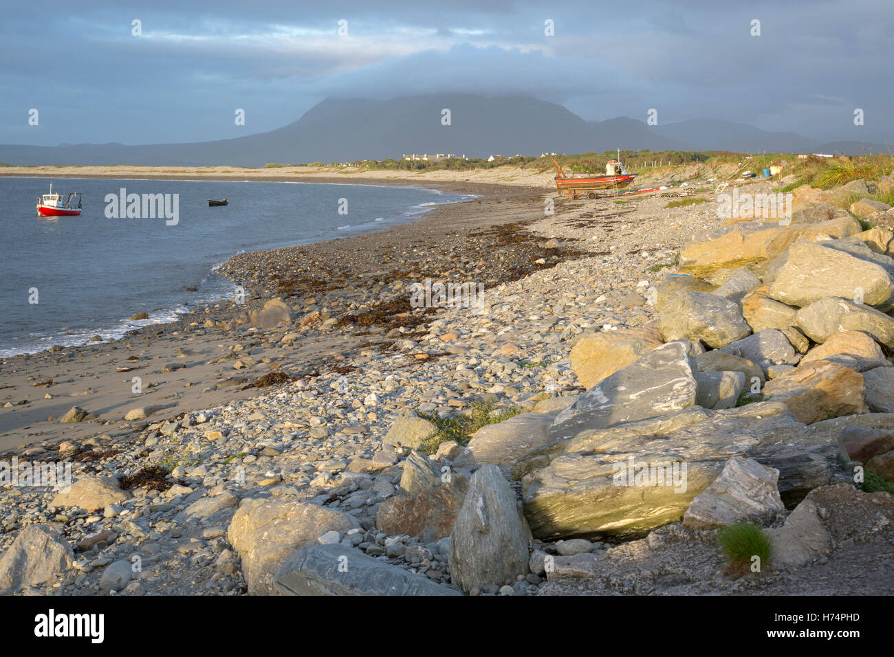Renvyle Beach, Tully, Connemara, Galway, Ireland Stock Photo - Alamy