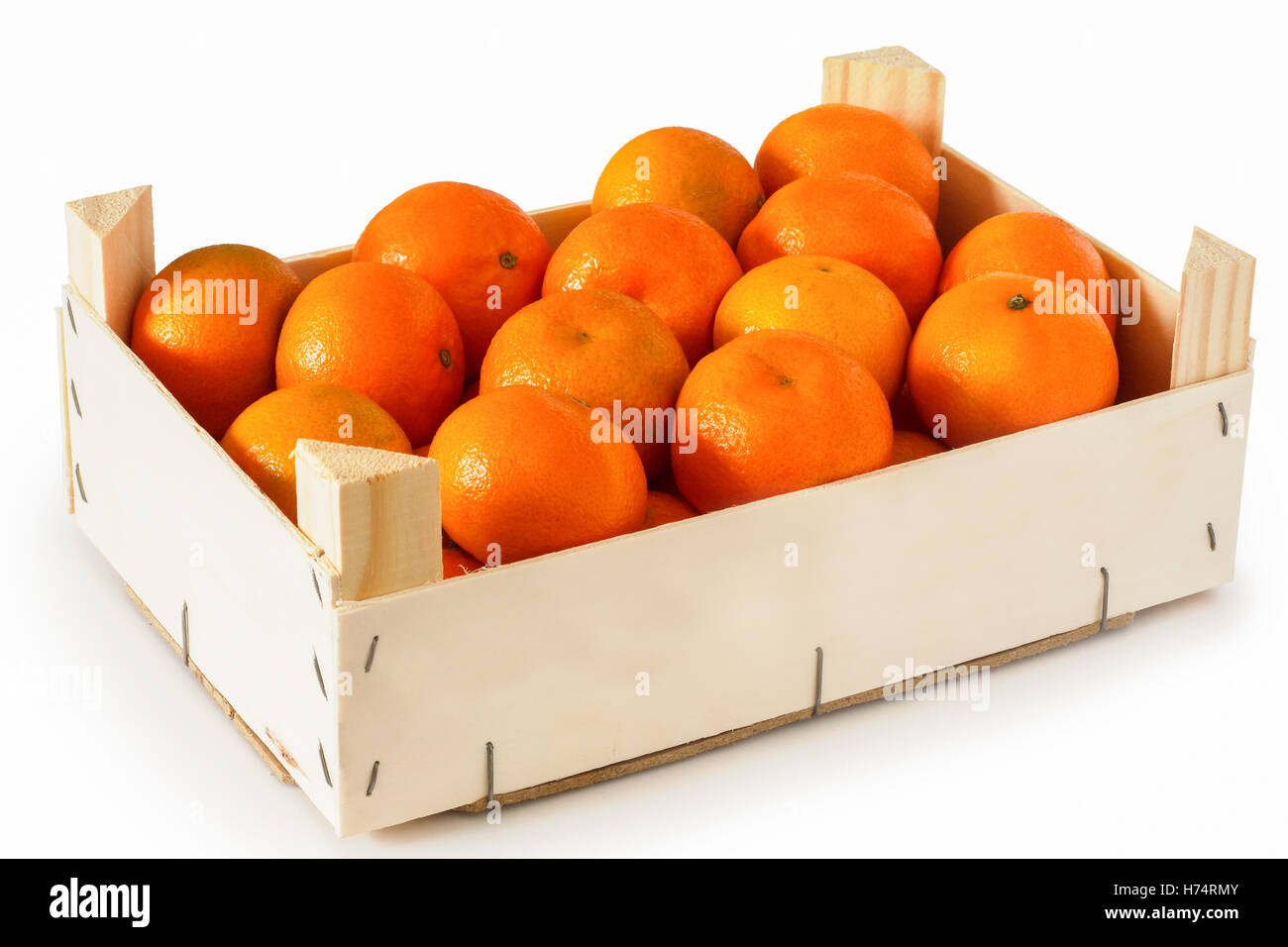 Wooden box filled with tangerines Stock Photo - Alamy