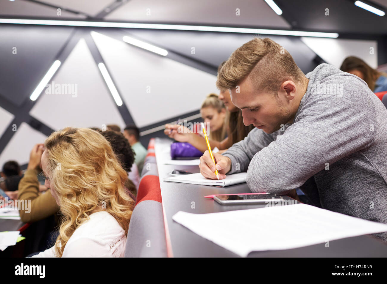 Theatre design student hi-res stock photography and images - Alamy