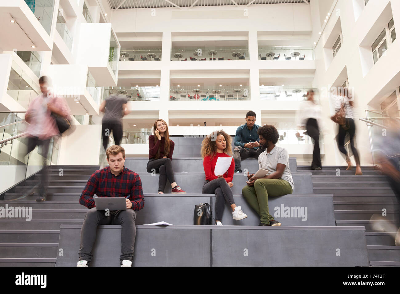 Building people interior working hi-res stock photography and images ...