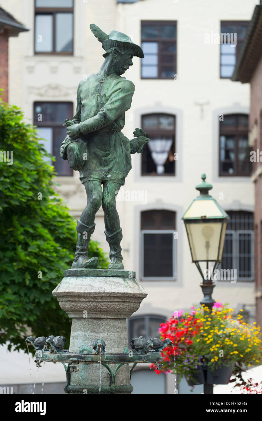 Aachen statue hi-res stock photography and images - Alamy