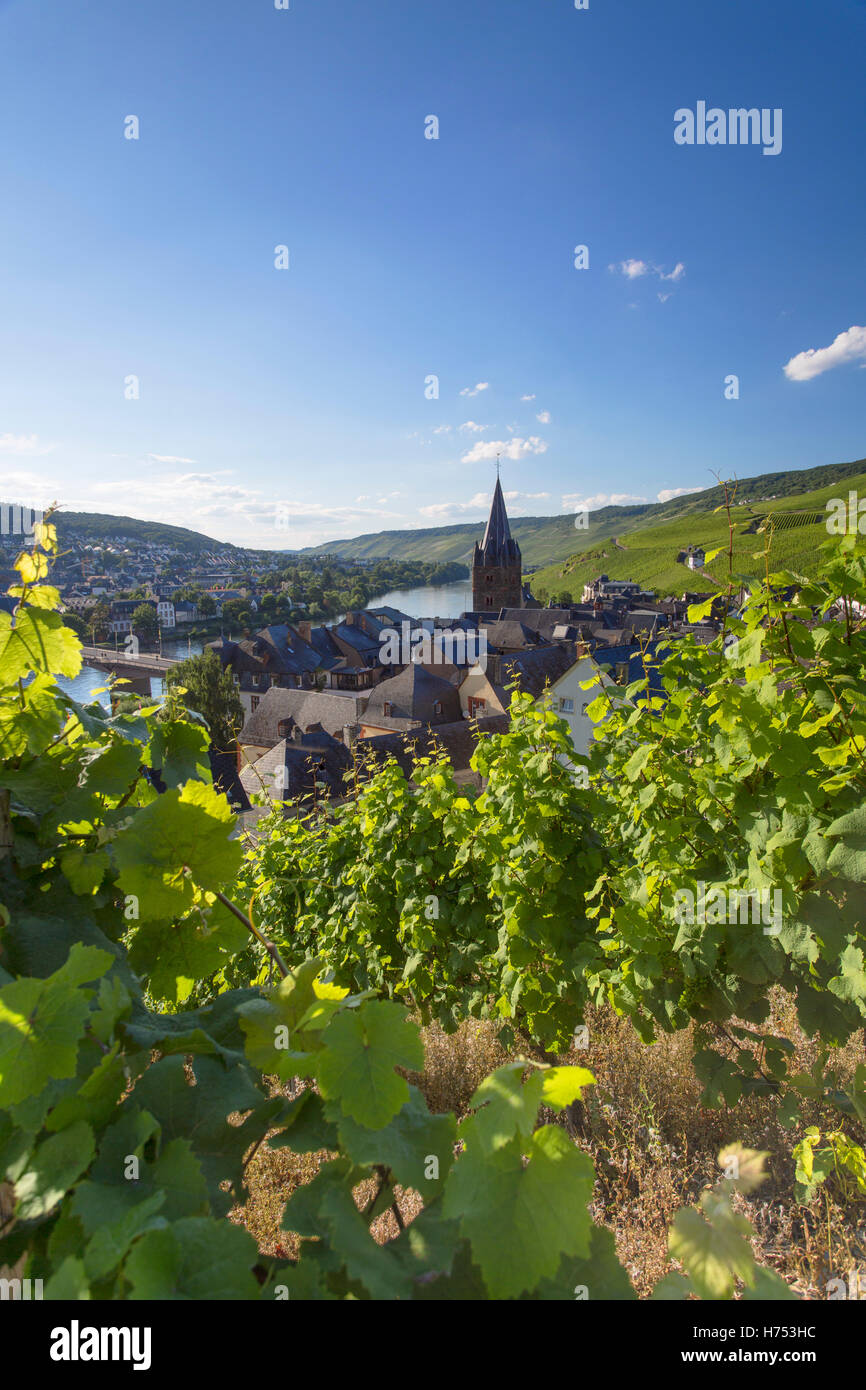 Bernkastel-Kues, Rhineland-Palatinate, Germany Stock Photo - Alamy