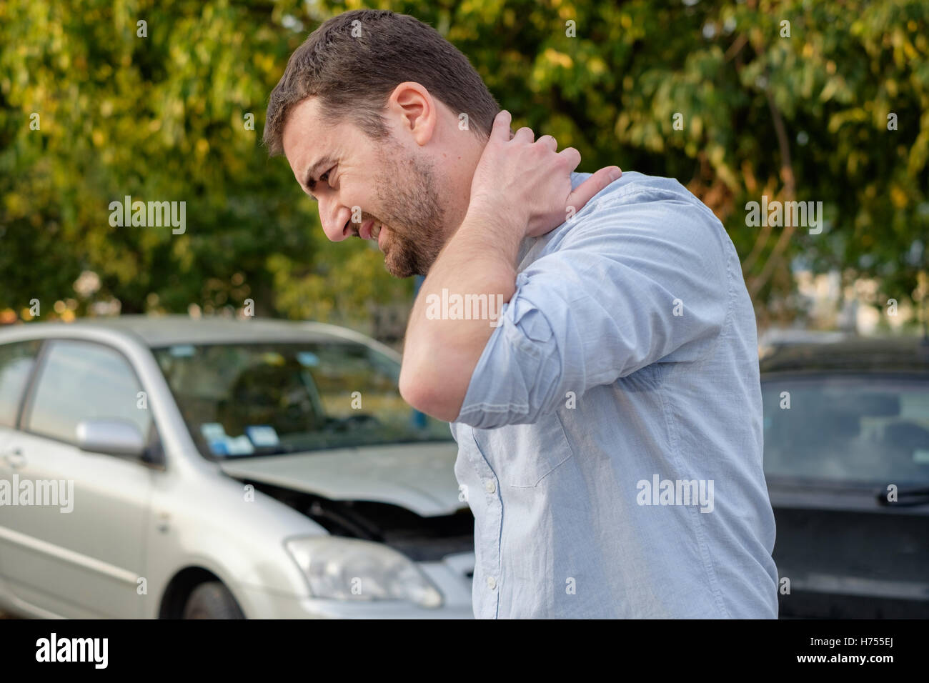 First aid car accident hi-res stock photography and images - Alamy