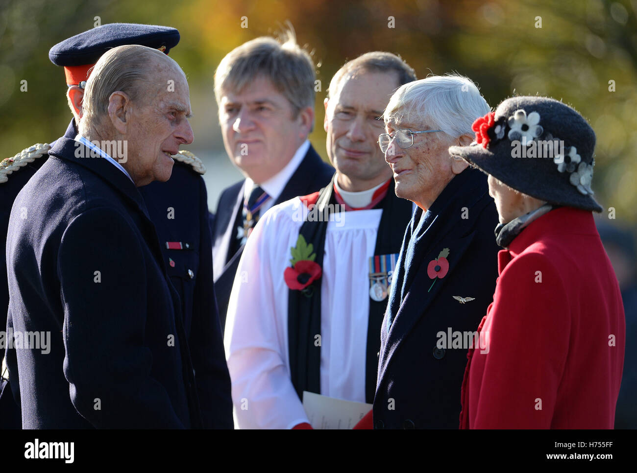 The Duke of Edinburgh meets Guinea Pig Club member Dr Sandy Saunders ...