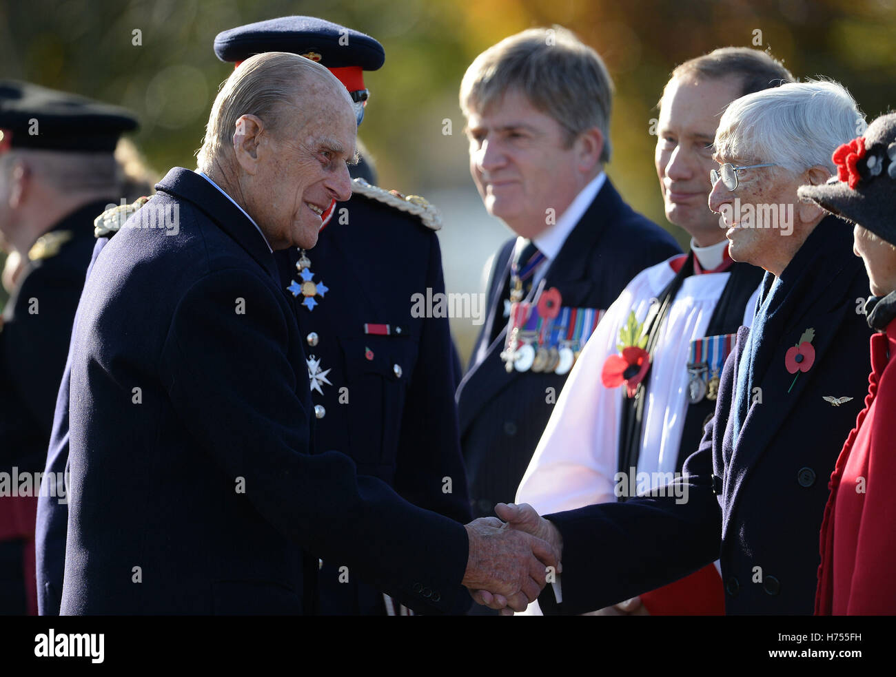 The Duke of Edinburgh meets Guinea Pig Club member Dr Sandy Saunders ...