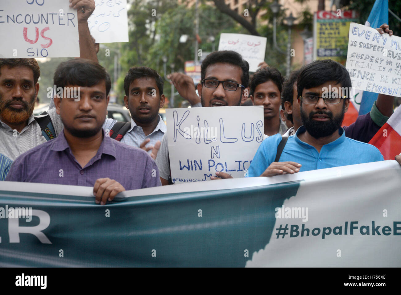 Kolkata, India. 02nd Nov, 2016. Student Islamic Organization of India ...