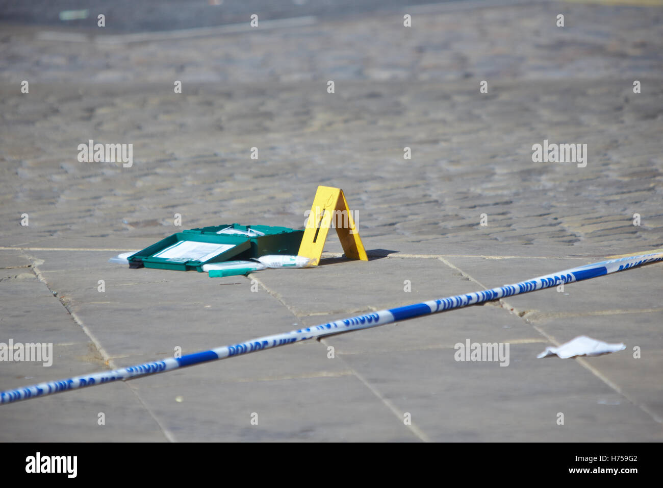 Police assault hi-res stock photography and images - Alamy