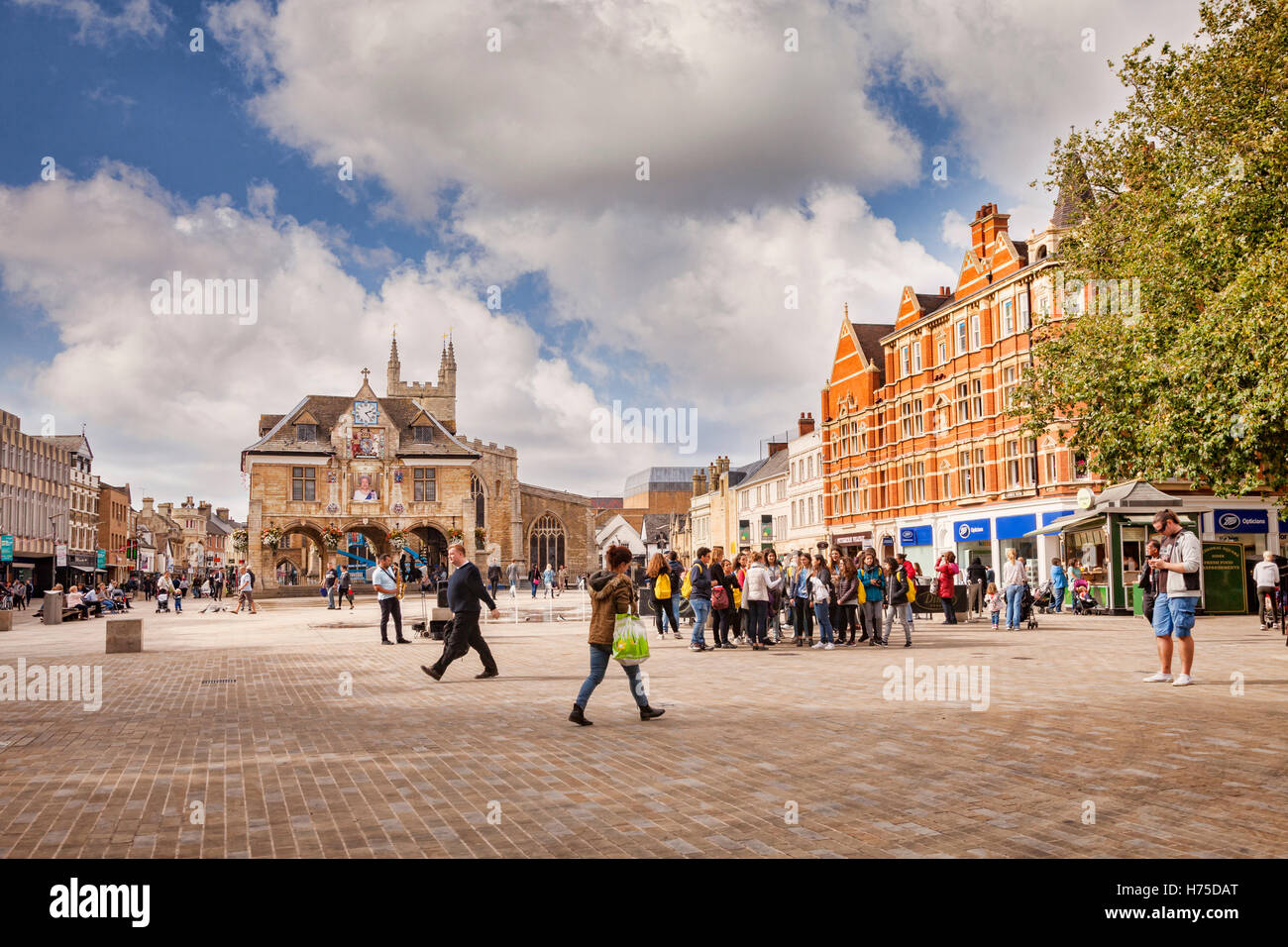 Peterborough cathedral square hi-res stock photography and images - Alamy