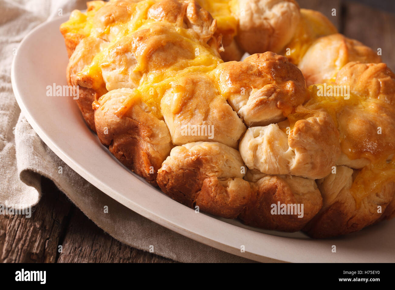 Monkey table hi-res stock photography and images - Alamy