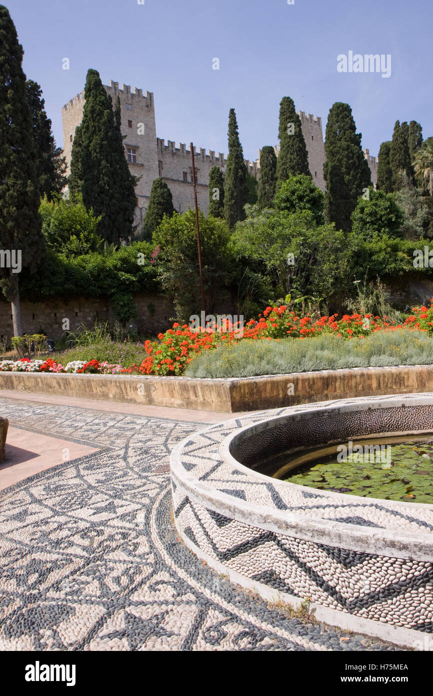 rodos historical centre in main town Stock Photo - Alamy
