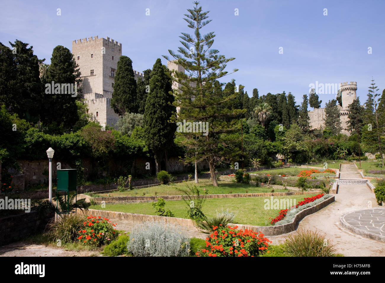 rodos historical centre in main town Stock Photo - Alamy