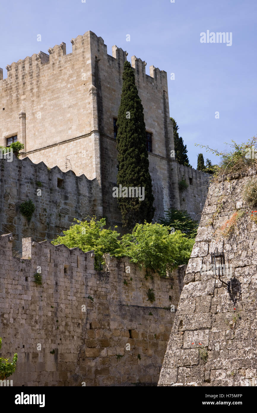 rodos historical centre in main town Stock Photo - Alamy
