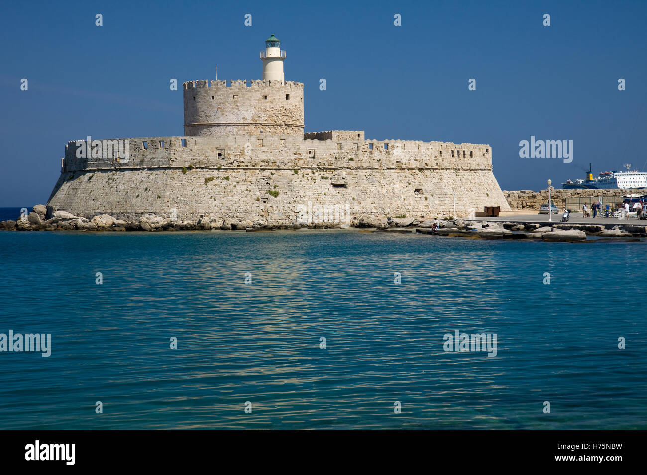 blue sea and beach of the isle of rodos in greece Stock Photo - Alamy