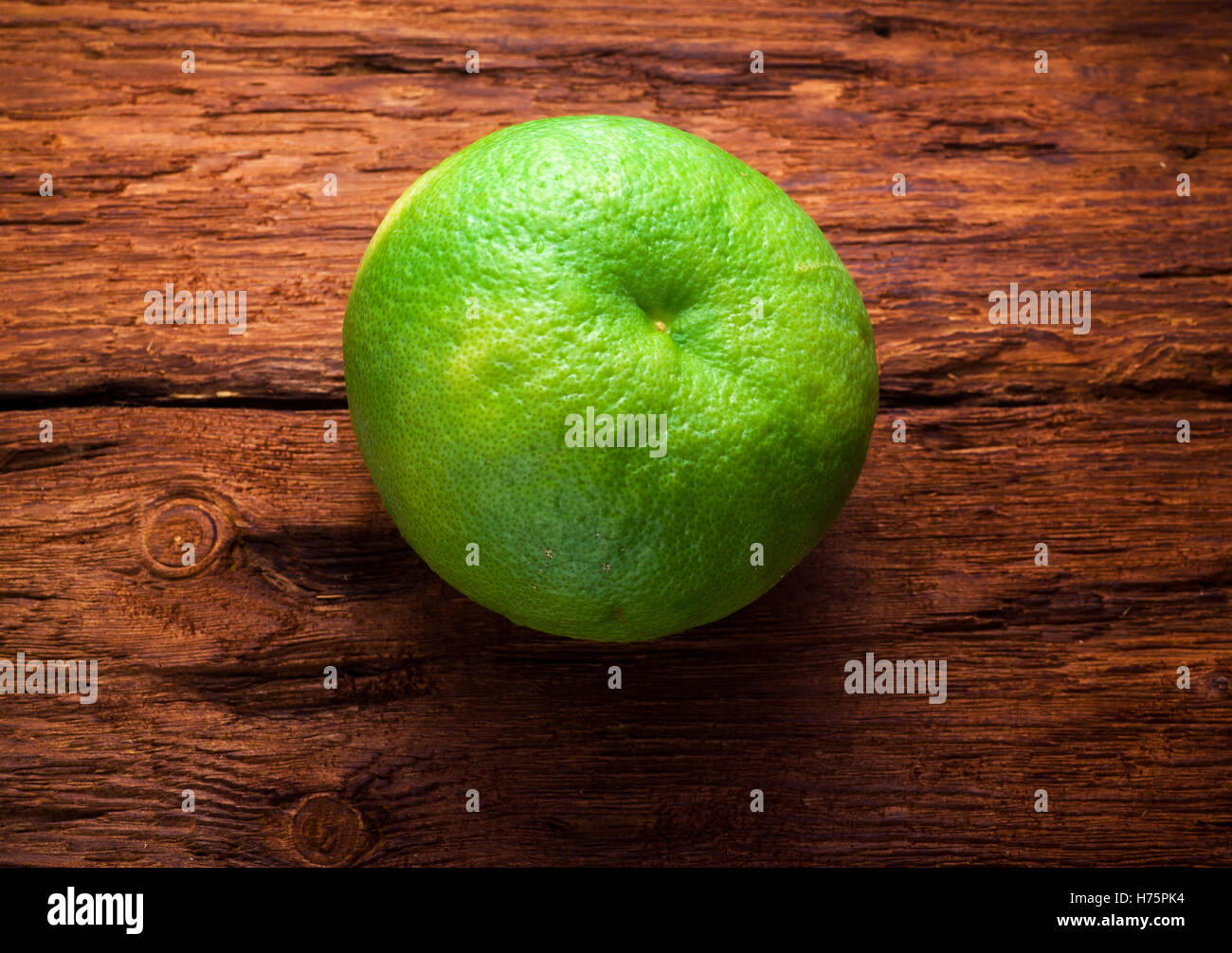 Citrus fruit on wood table background with copy space Stock Photo - Alamy