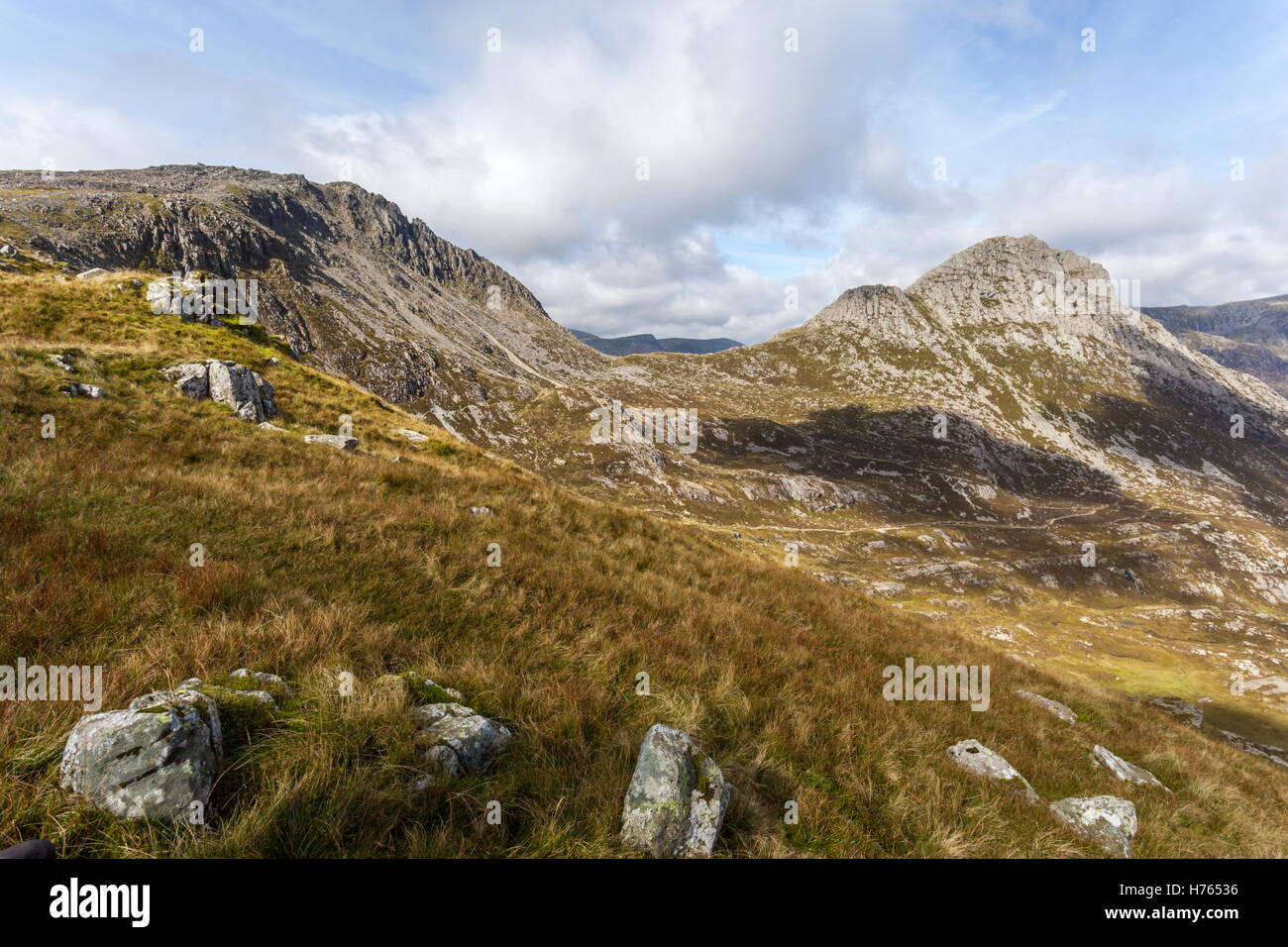 Tryfan and Bristly Ridge, Snowdonia Stock Photo - Alamy