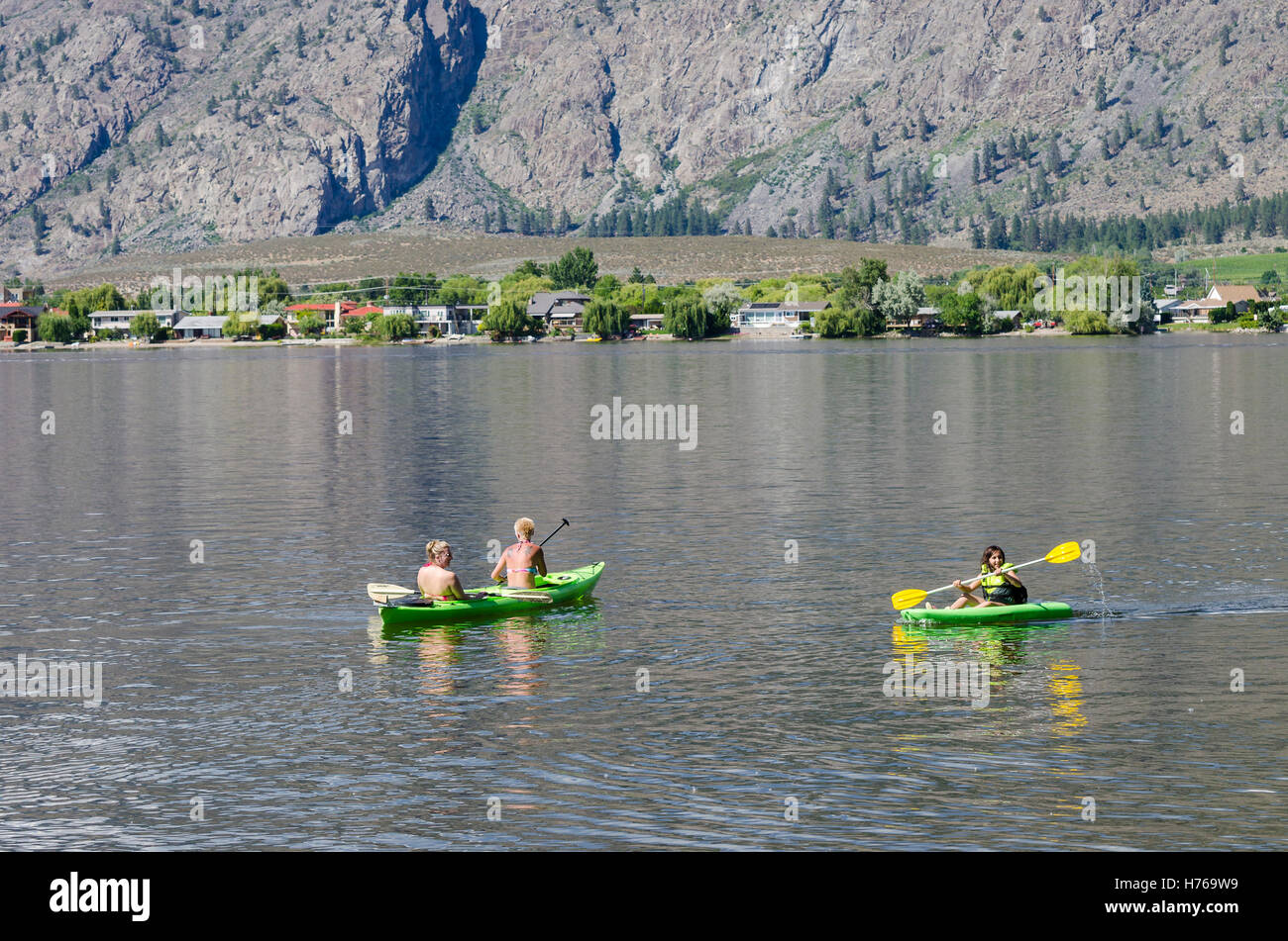 Plastic canoe hi-res stock photography and images - Alamy