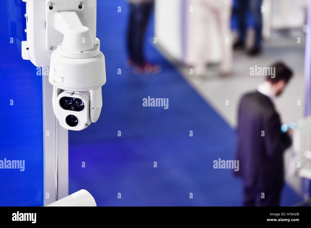 Cctv watching people hi-res stock photography and images - Alamy