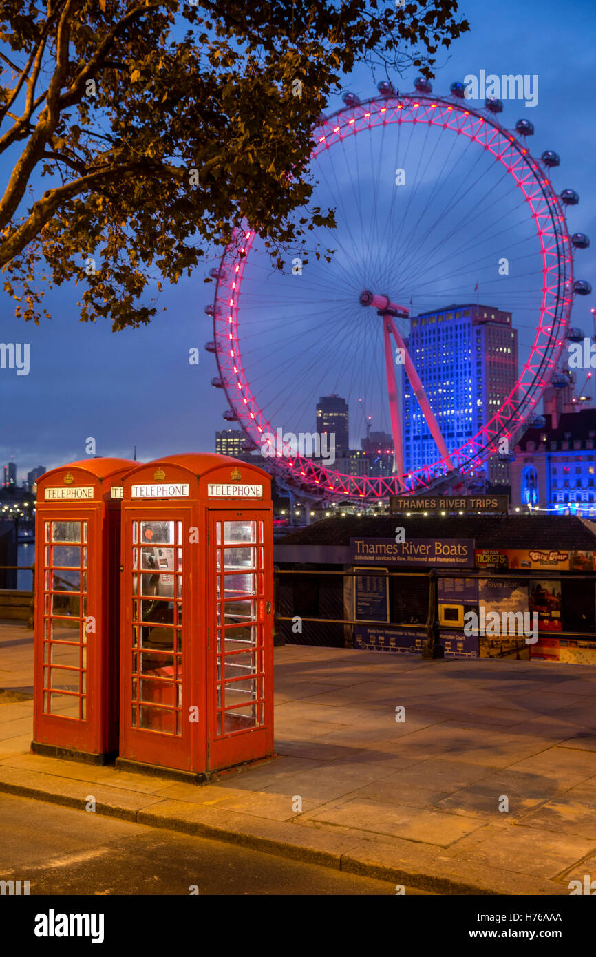Red wednesday london hi-res stock photography and images - Alamy