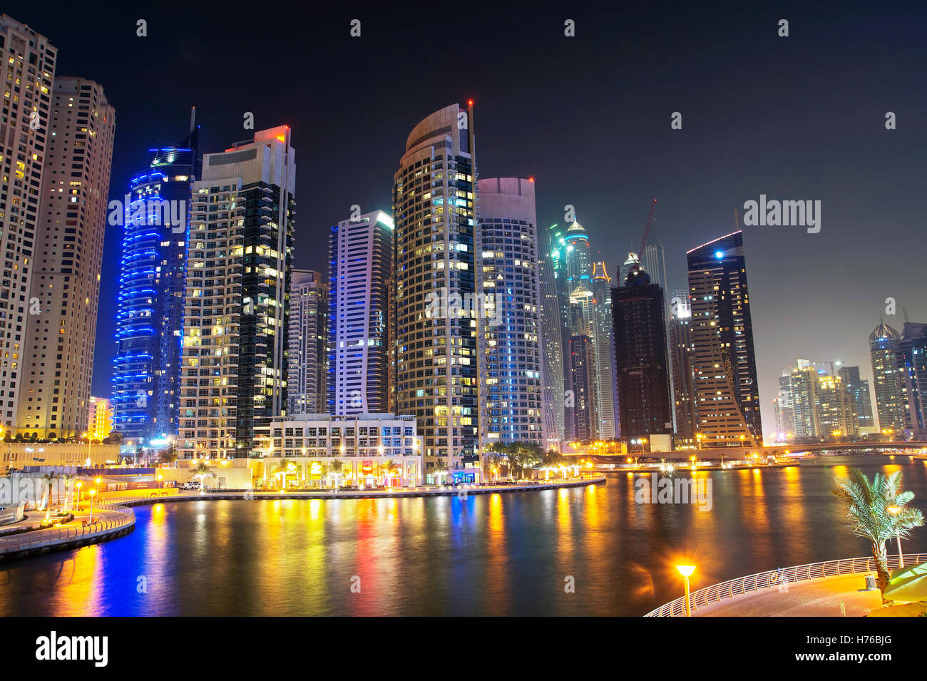 Marina night luxury vacation hi-res stock photography and images - Alamy